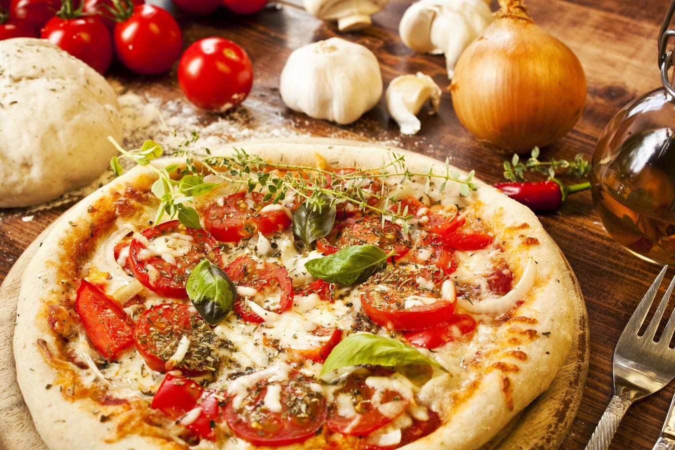 Pizza Rella | Official Website | SAVE up to 10%